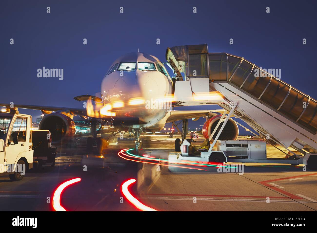 Night plane stairs hi-res stock photography and images - Alamy