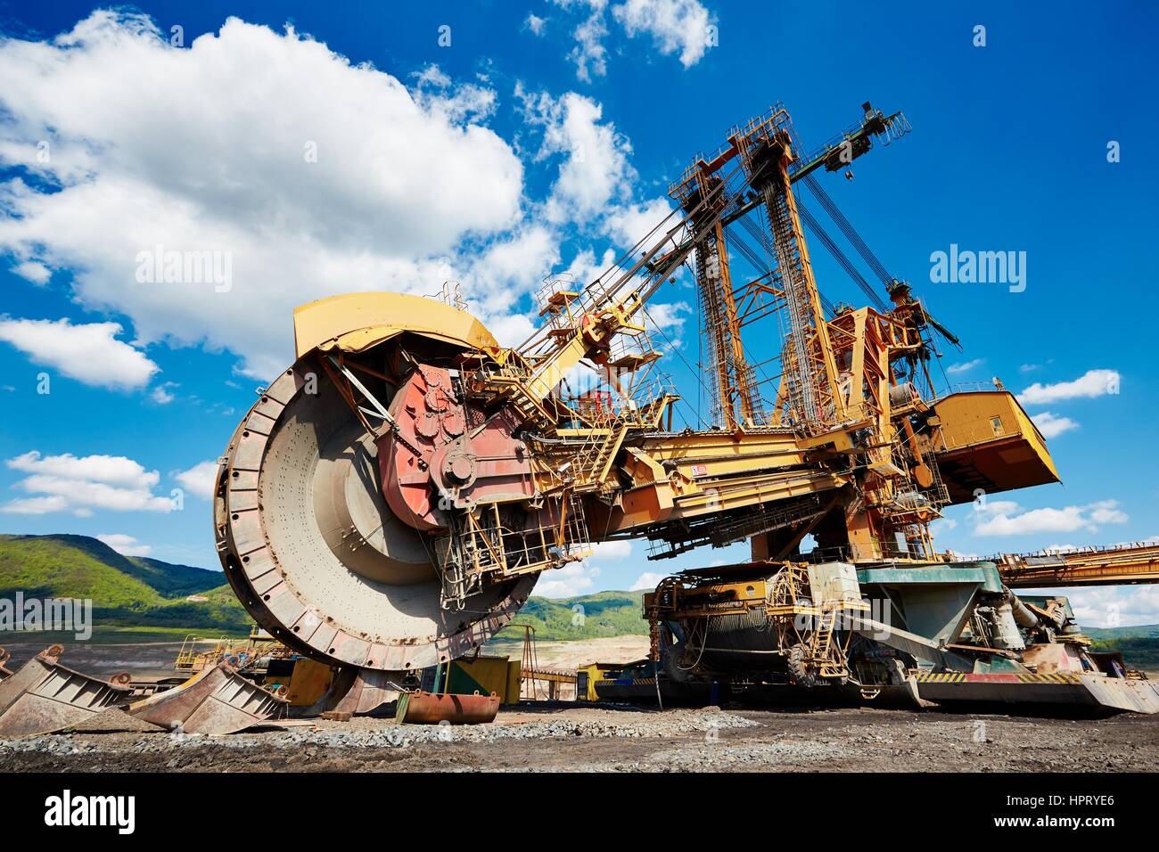 Huge mining machine in the coal mine Stock Photo - Alamy