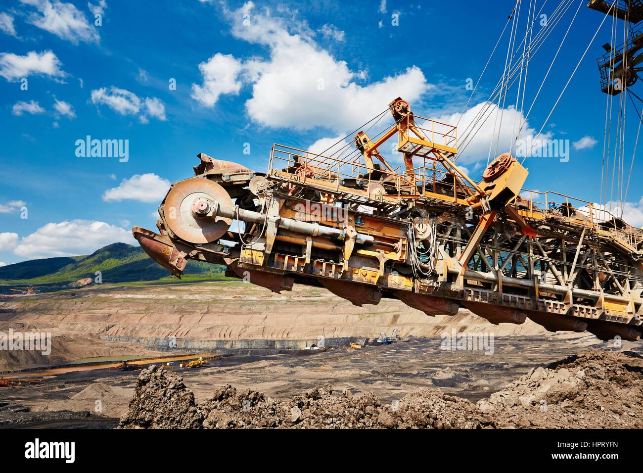 Huge strip mining machinery hi-res stock photography and images - Alamy