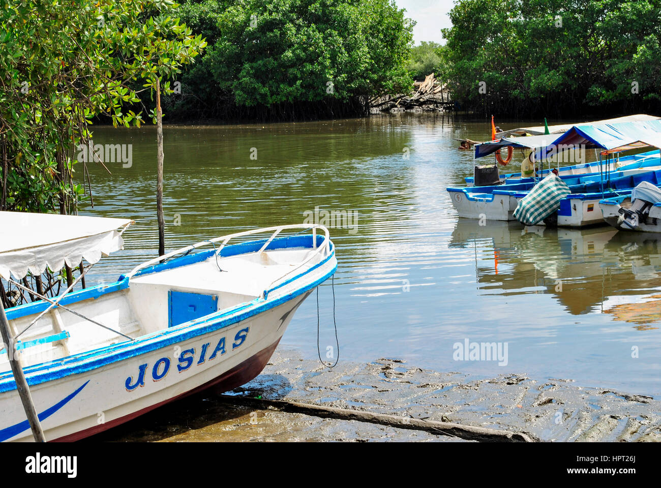 Canoes. Puerto El Morro. Ecuador Stock Photo - Alamy