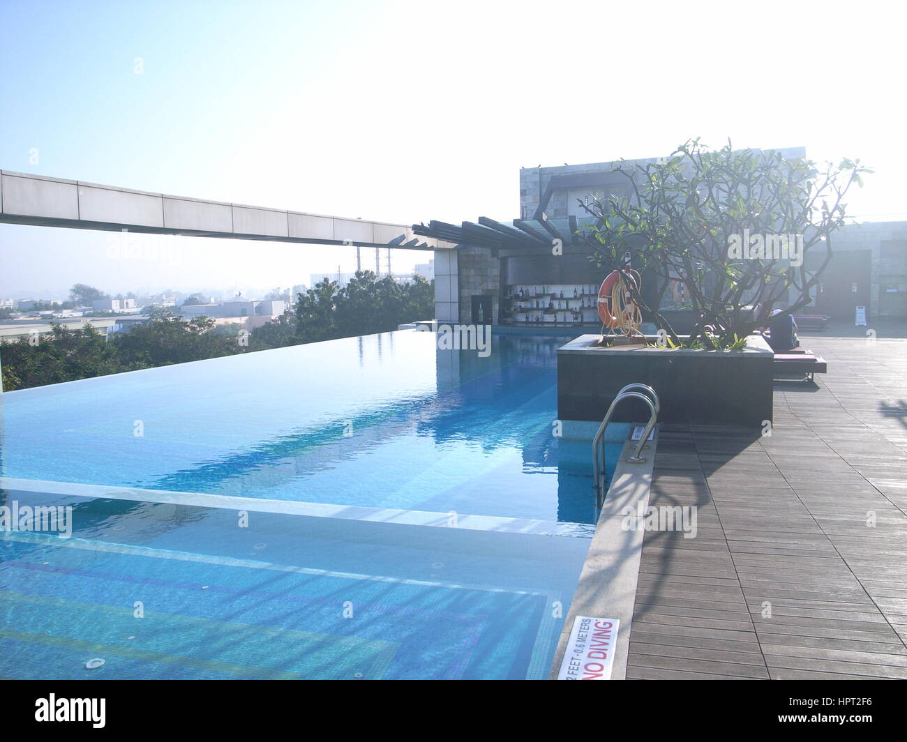 Crowne plaza hotel and swimming pool hi-res stock photography and ...