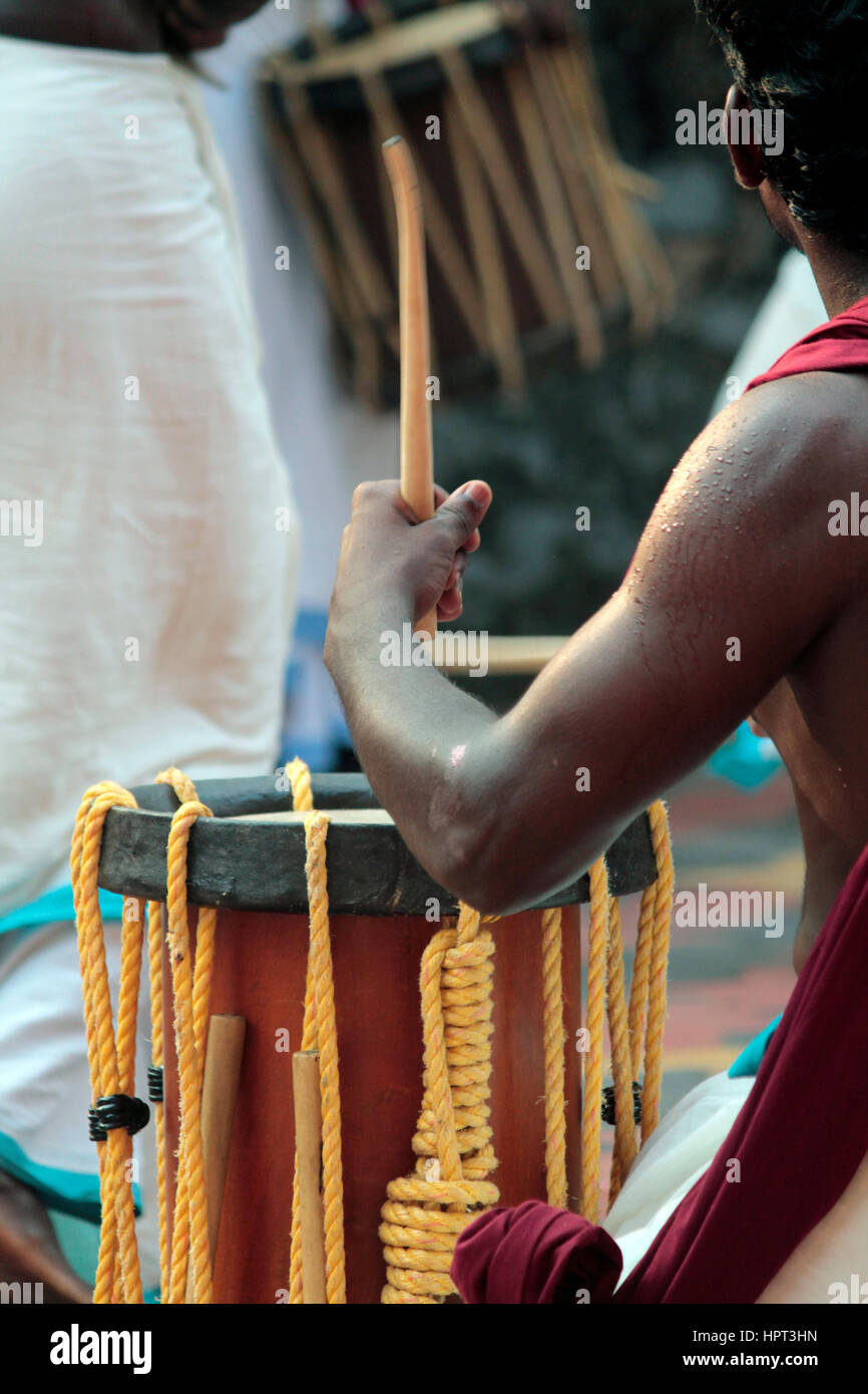 Indian drums hi-res stock photography and images - Alamy