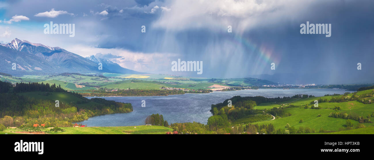 Storm lake hi-res stock photography and images - Alamy