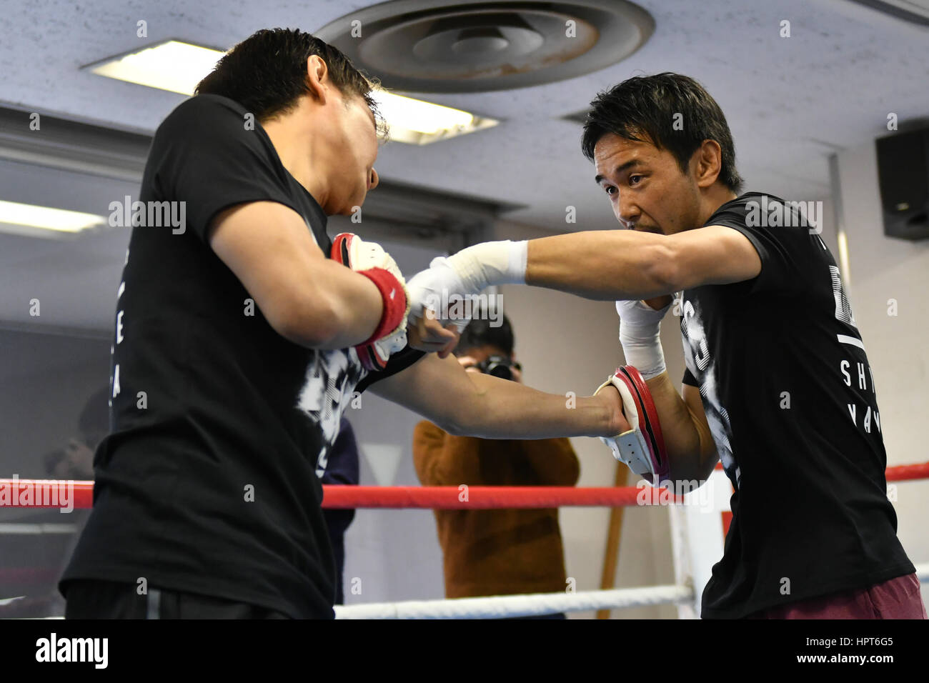 Tokyo, Japan. 23rd Feb, 2017. (L-R) Shin Yamato, Shinsuke Yamanaka ...