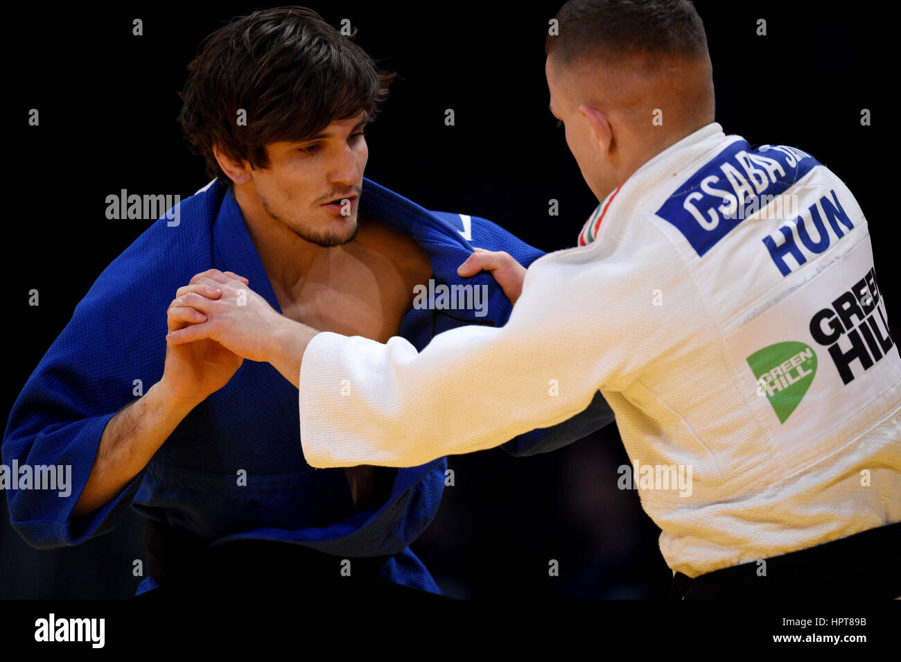 Duesseldorf, Germany. 24th Feb, 2017. Philip Graf (Germany, blue) and ...