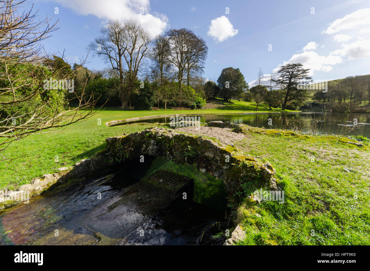 Bridehead house hi-res stock photography and images - Alamy