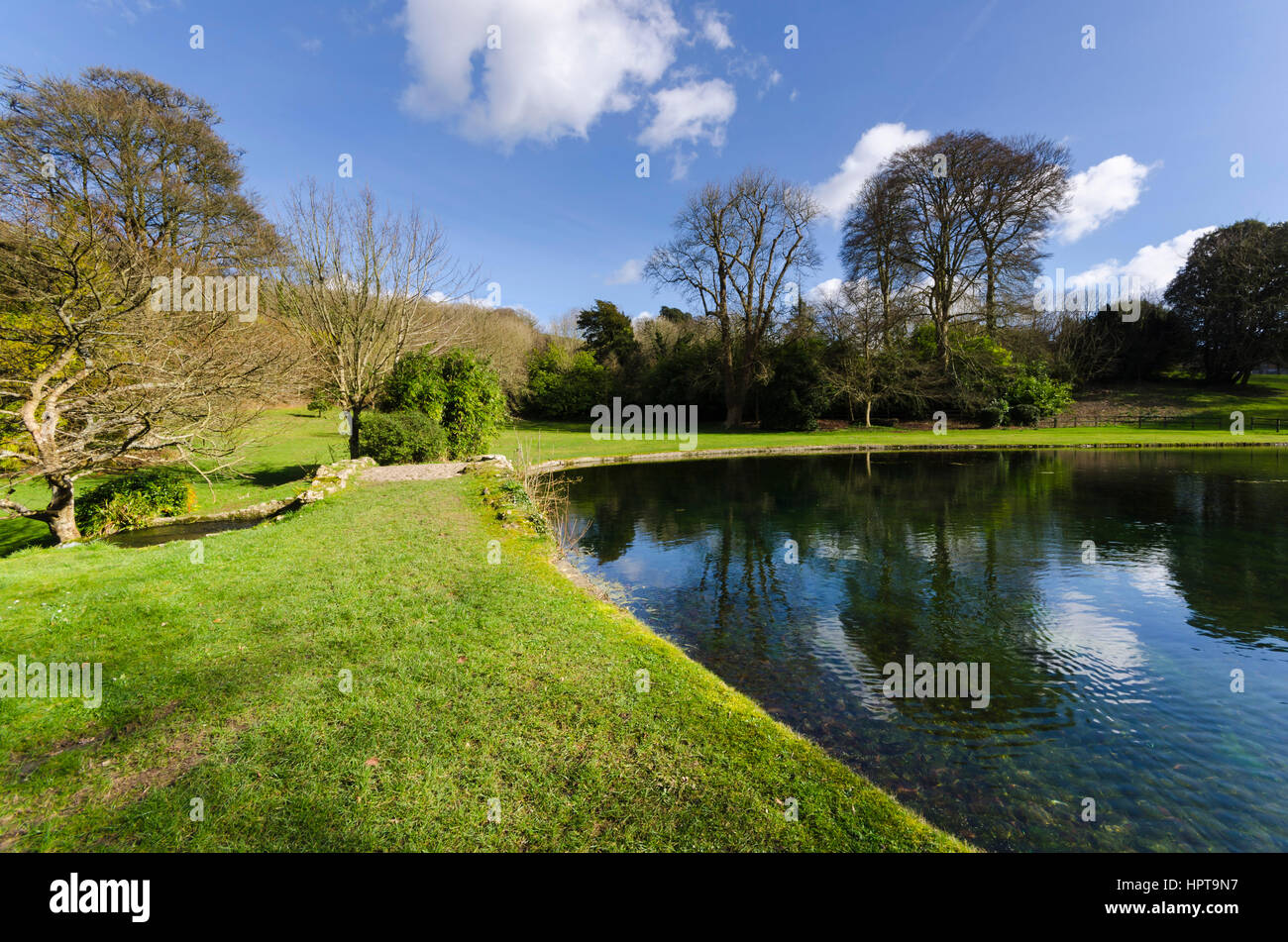 Bridehead house hi-res stock photography and images - Alamy