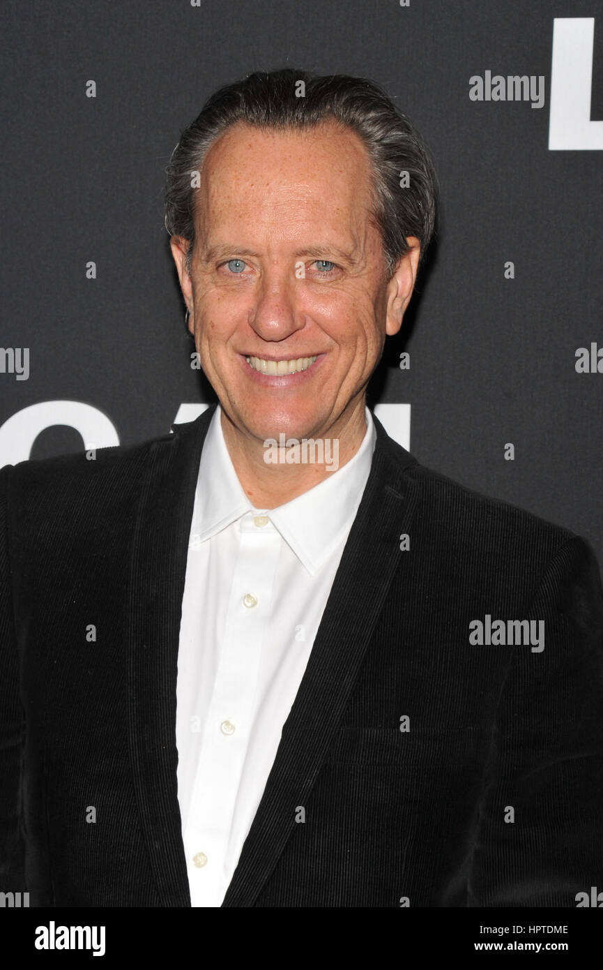 John e logan hi-res stock photography and images - Alamy