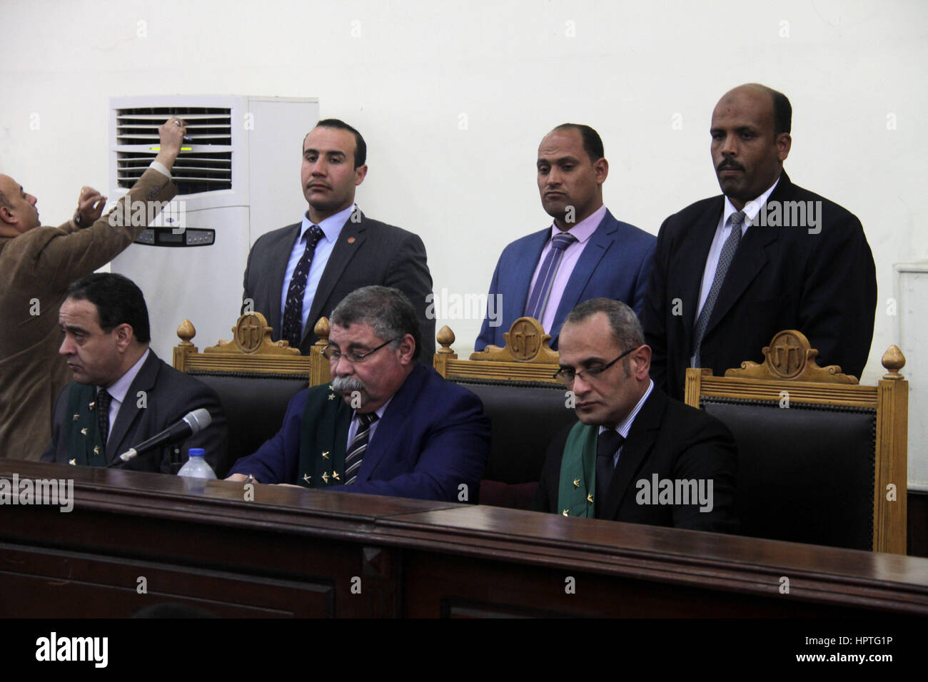 Cairo, Egypt. 24th Feb, 2017. Egyptians judges attends the trial of ...