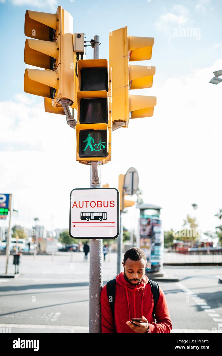 Hooded traffic light hi-res stock photography and images - Alamy
