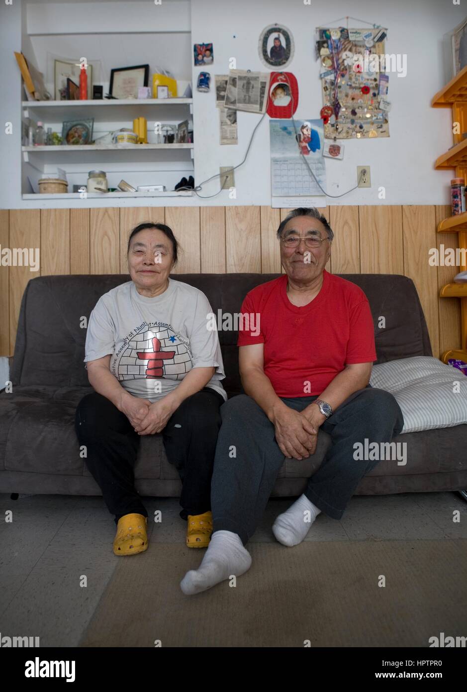 Inuits in the far north of Canada Stock Photo - Alamy