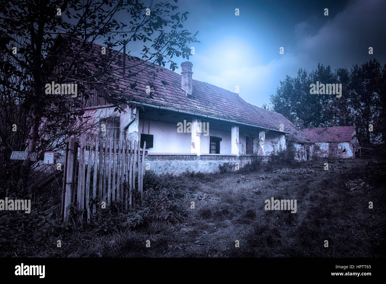 Old spooky abandoned ghost house Stock Photo - Alamy