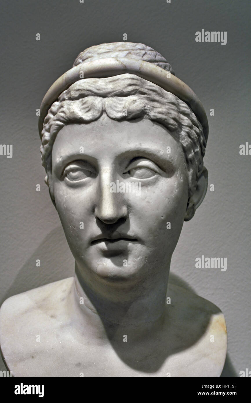 Empress Faustina the Elder ( Annia Galeria Faustina 100 AD - 140 AD ...