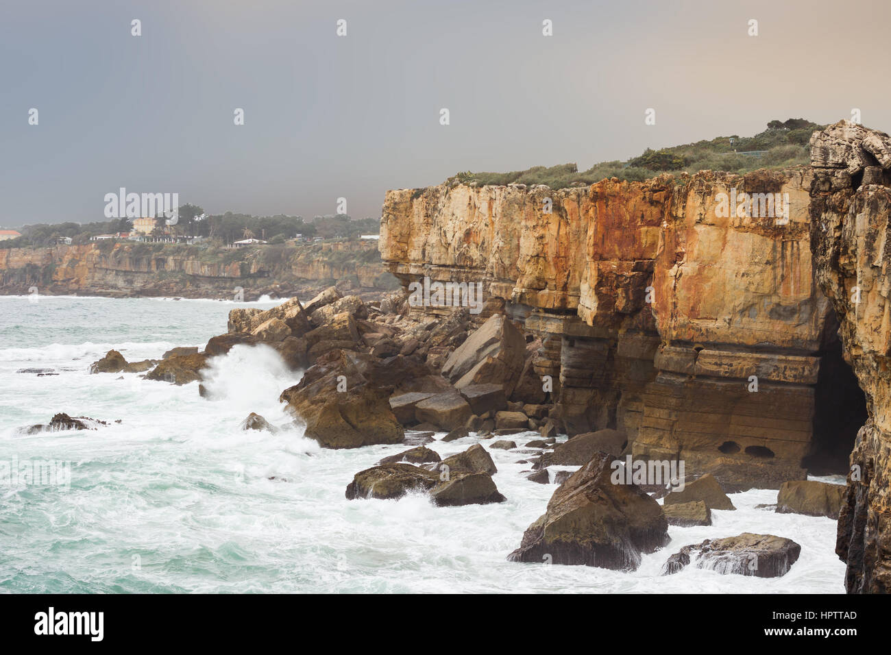 Portugal dramatic cliffs hi-res stock photography and images - Alamy