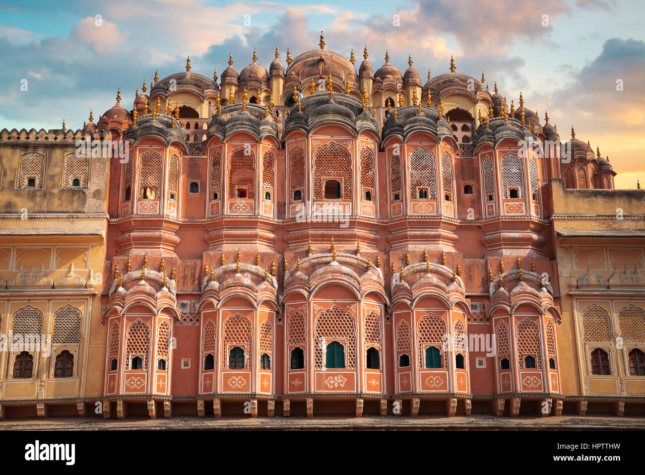 Pink Palace Jaipur - Hawa Mahal. India, Rajasthan Stock Photo - Alamy