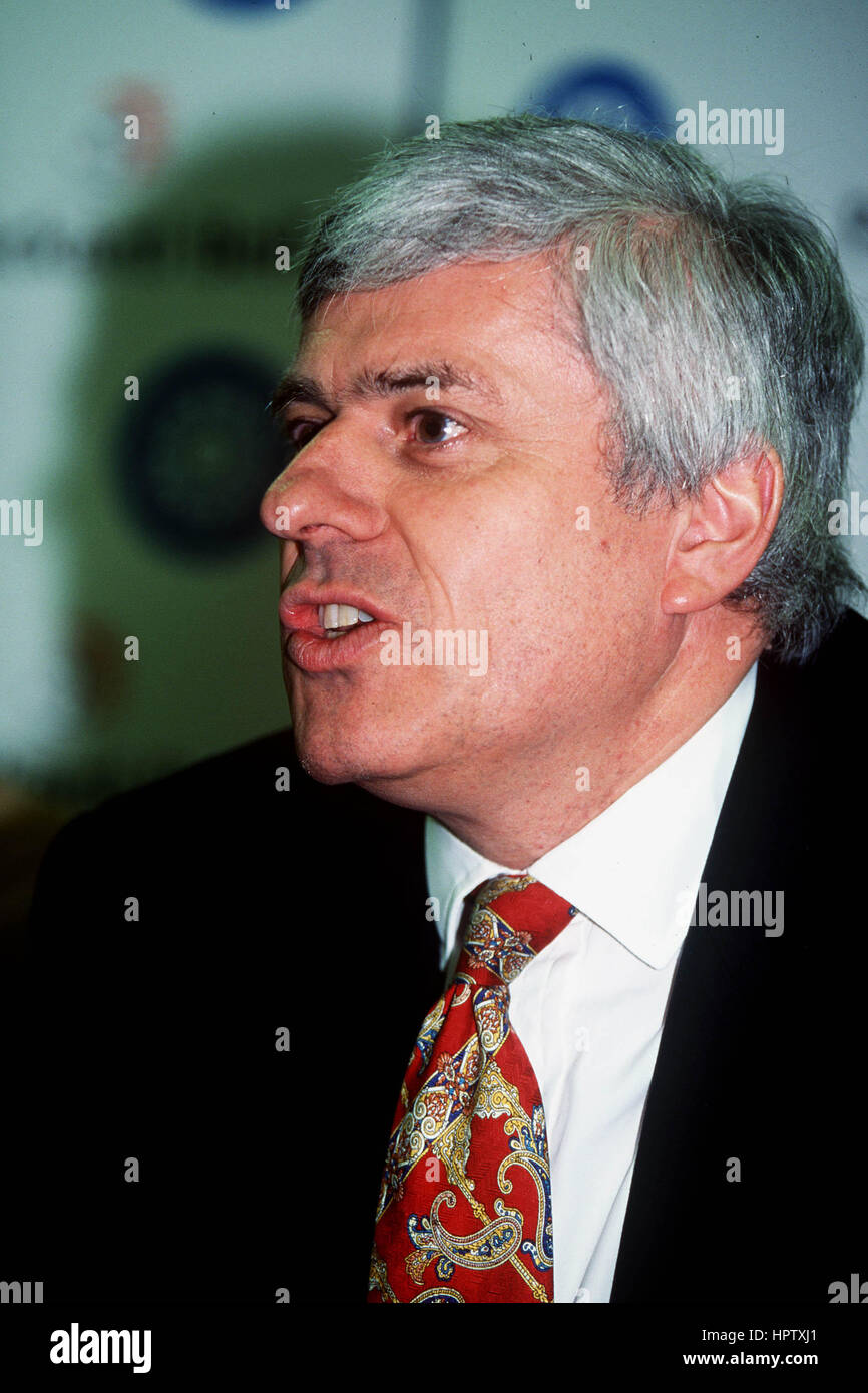 PETER RIDSDALE LEEDS UNITED FC CHAIRMAN 14 December 1998 Stock Photo ...