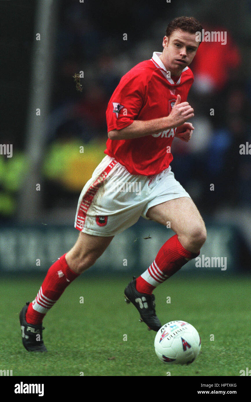 ADRIAN MOSES BARNSLEY FC 01 January 1998 Stock Photo - Alamy