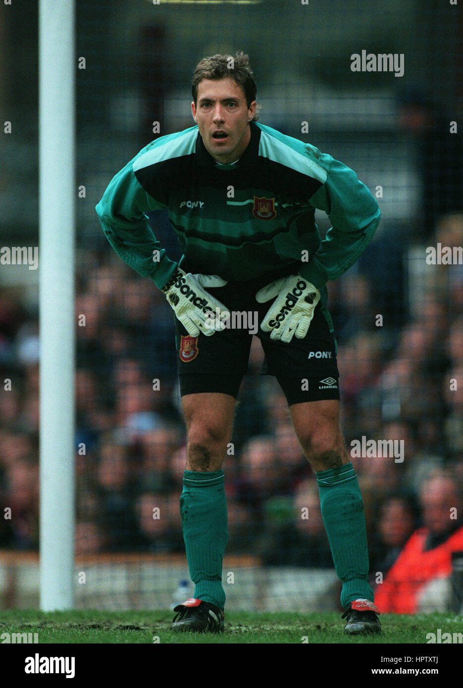 Craig forrest hi-res stock photography and images - Alamy