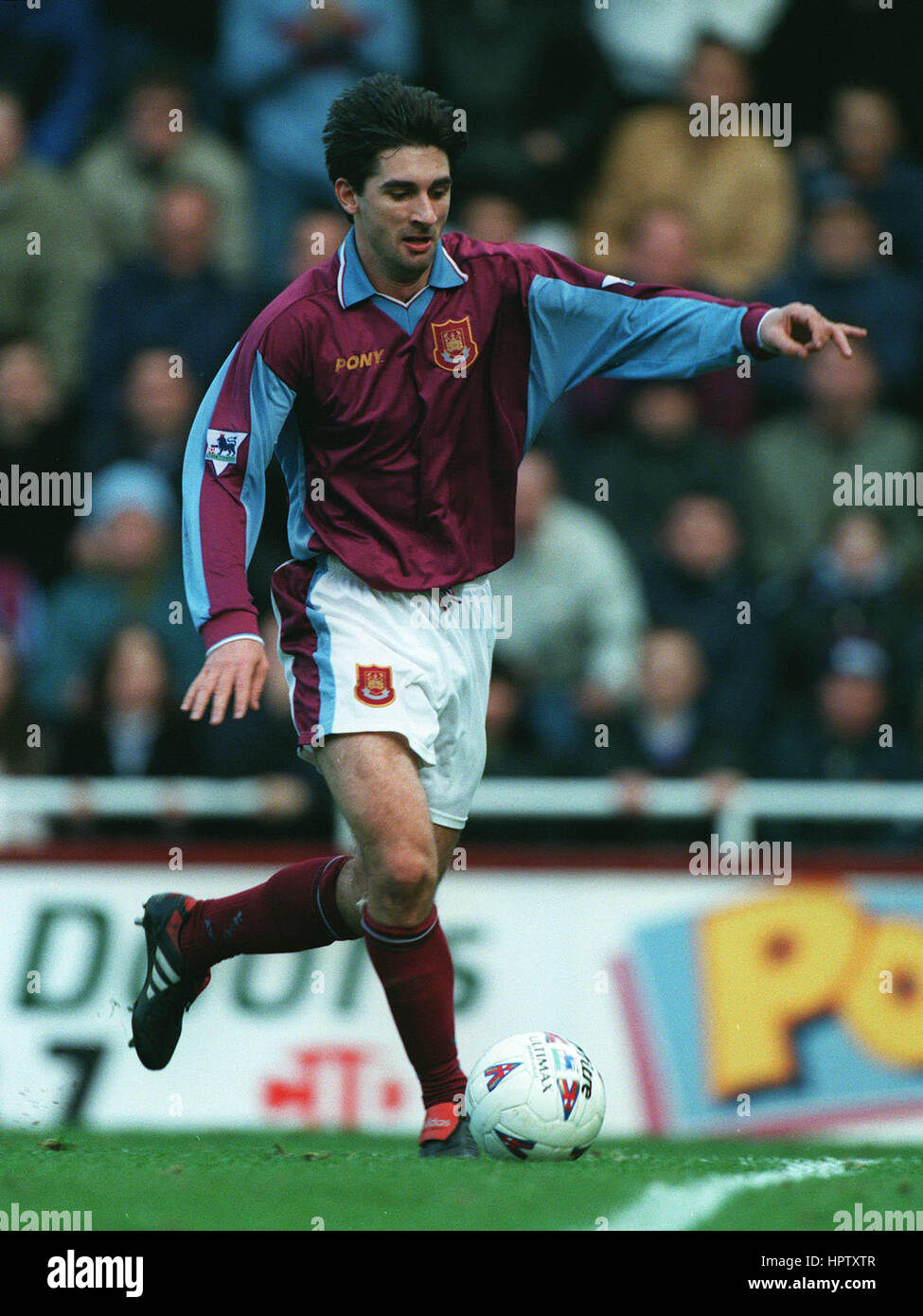 Paul kitson hi-res stock photography and images - Alamy