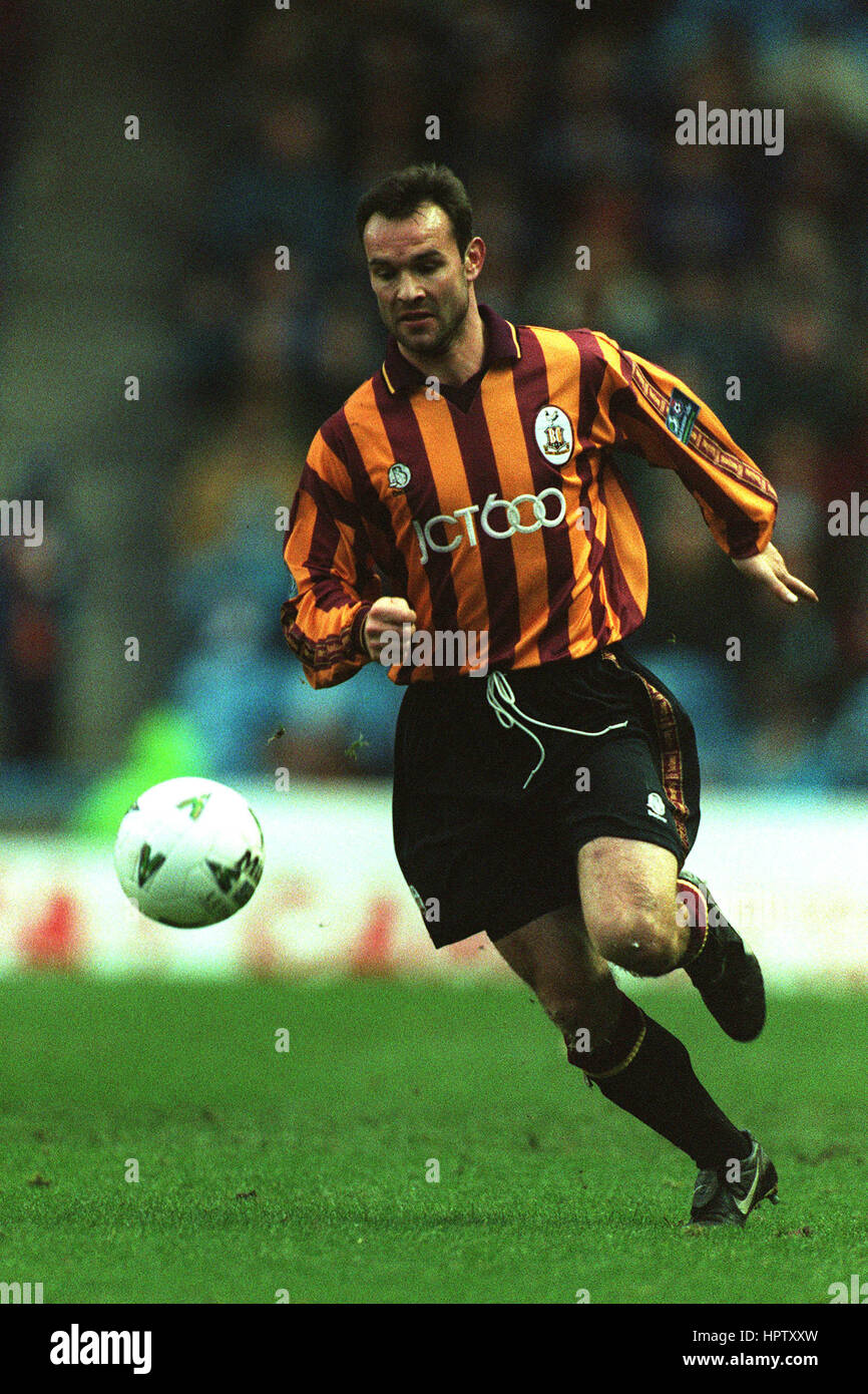 PETER BEAGRIE BRADFORD CITY 05 January 1998 Stock Photo - Alamy