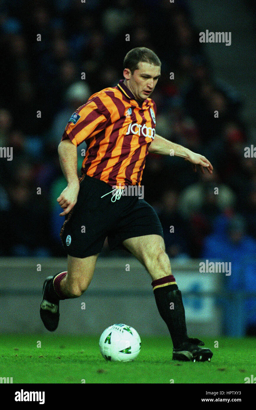 EDDIE YOUDS BRADFORD CITY 05 January 1998 Stock Photo - Alamy