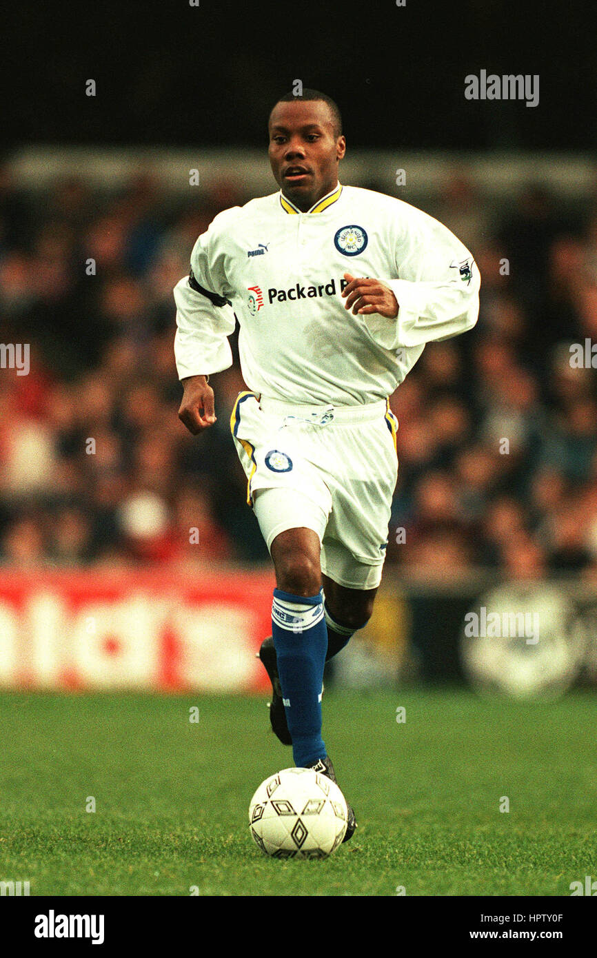 RODNEY WALLACE LEEDS UNITED FC 07 January 1998 Stock Photo - Alamy
