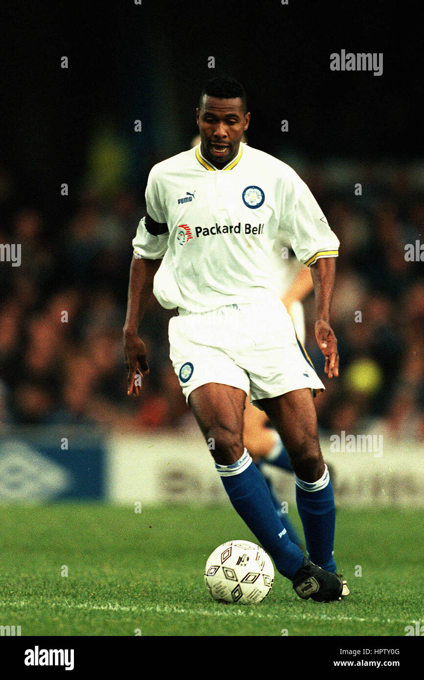 LUCAS RADEBE LEEDS UNITED FC 07 January 1998 Stock Photo - Alamy