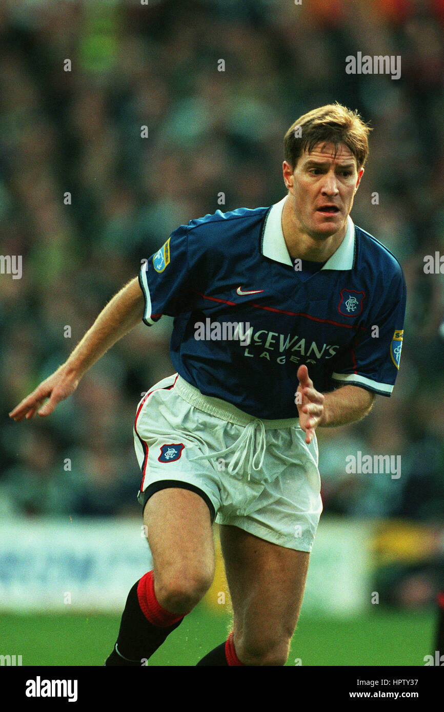 RICHARD GOUGH GLASGOW RANGERS FC 07 January 1998 Stock Photo - Alamy