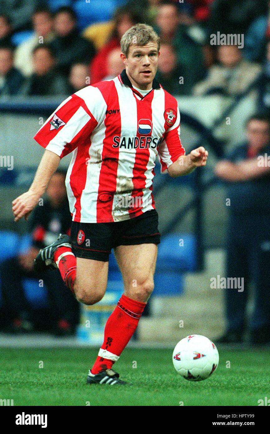 EGIL OSTENSTAD SOUTHAMPTON FC 12 January 1998 Stock Photo - Alamy