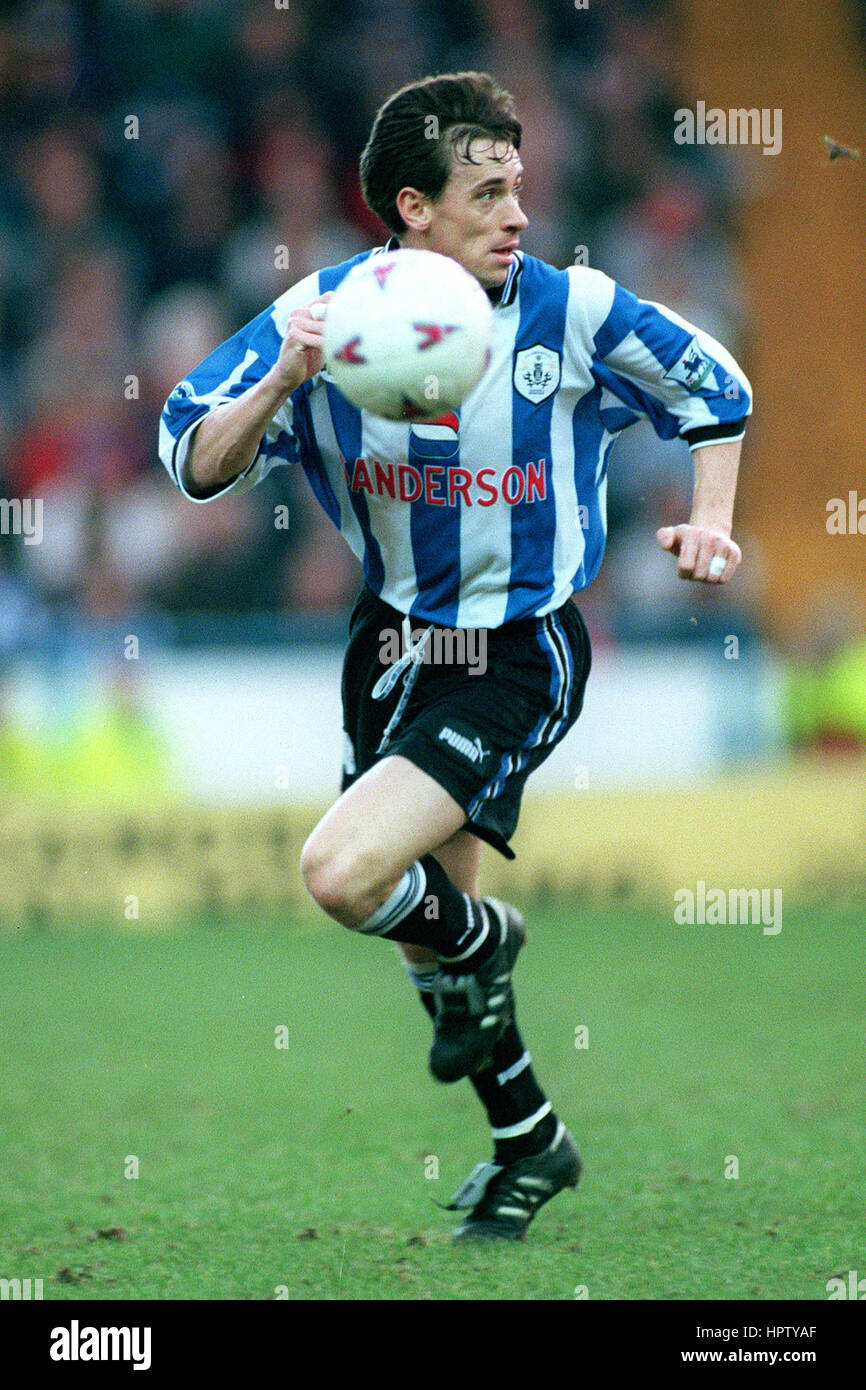 IAN NOLAN SHEFFIELD WEDNESDAY FC 12 January 1998 Stock Photo - Alamy