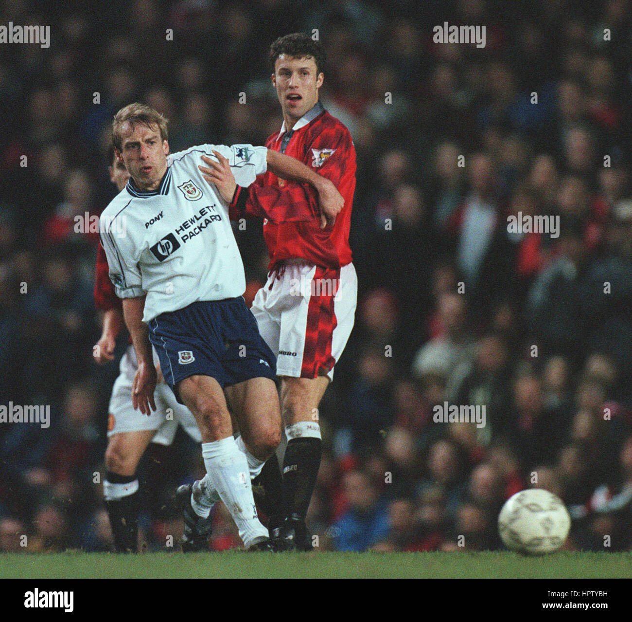 KLINSMANN & RONNIE JOHNSEN MANCHESTER UNITED V SPURS FC 12 January 1998 ...