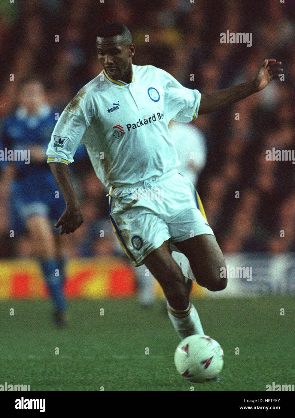 LUCAS RADEBE LEEDS UNITED FC 13 January 1998 Stock Photo - Alamy