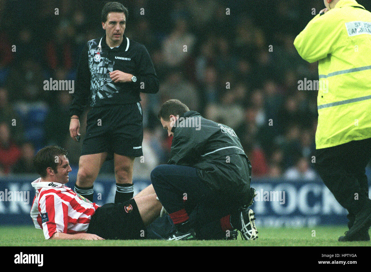 RICHARD ORD RECEIVES ATTENTION SUNDERLAND FC 15 January 1998 Stock ...