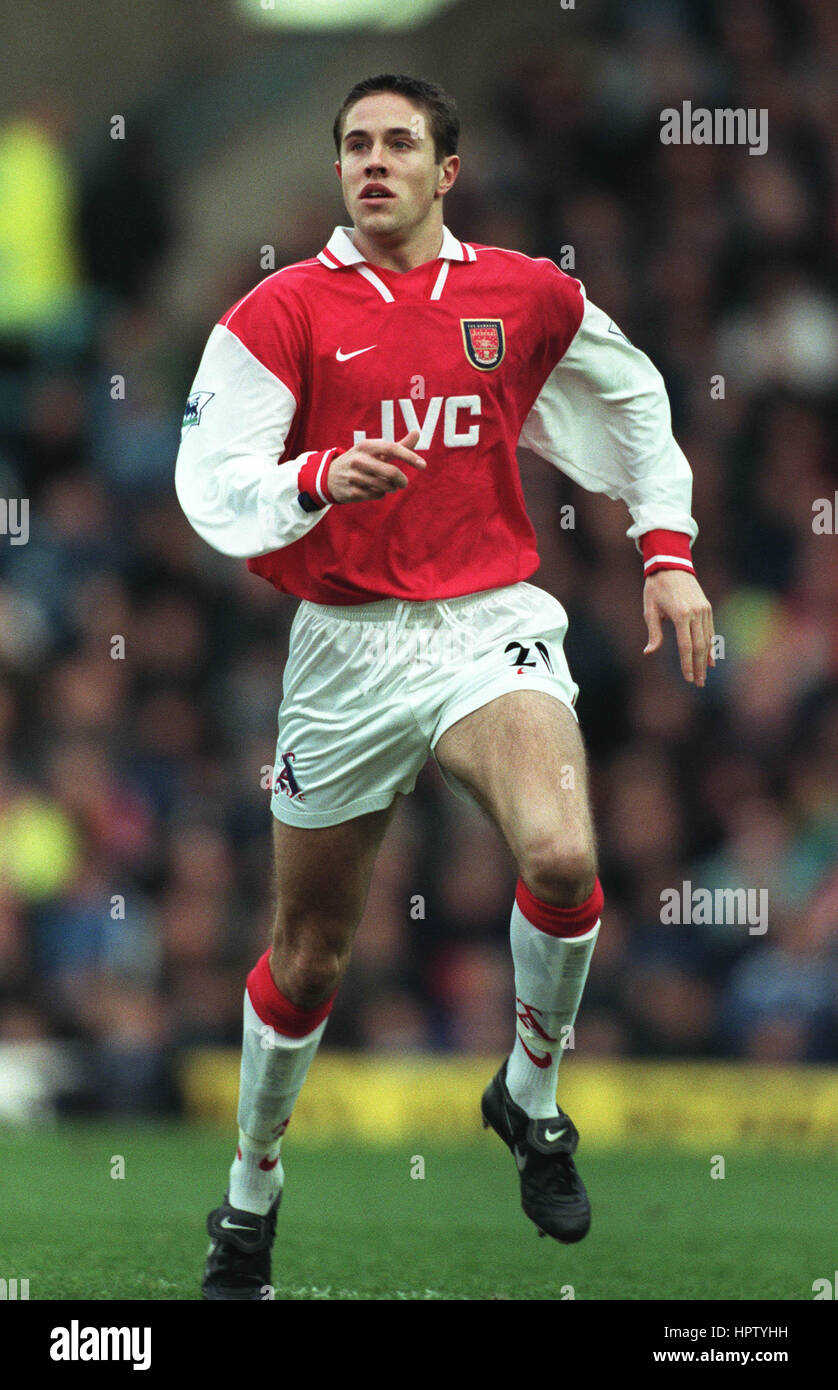 MATTHEW UPSON ARSENAL FC 19 January 1998 Stock Photo - Alamy