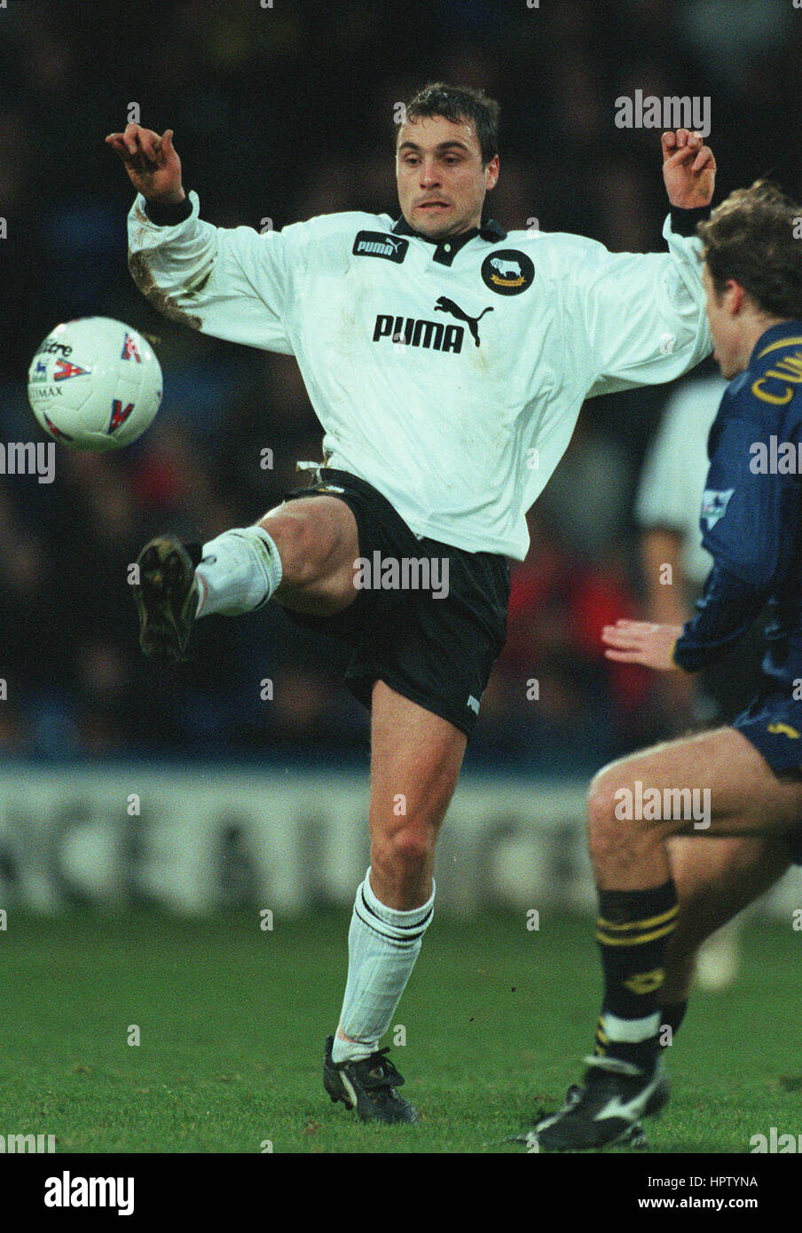 JONATHAN HUNT DERBY COUNTY FC 19 January 1998 Stock Photo - Alamy