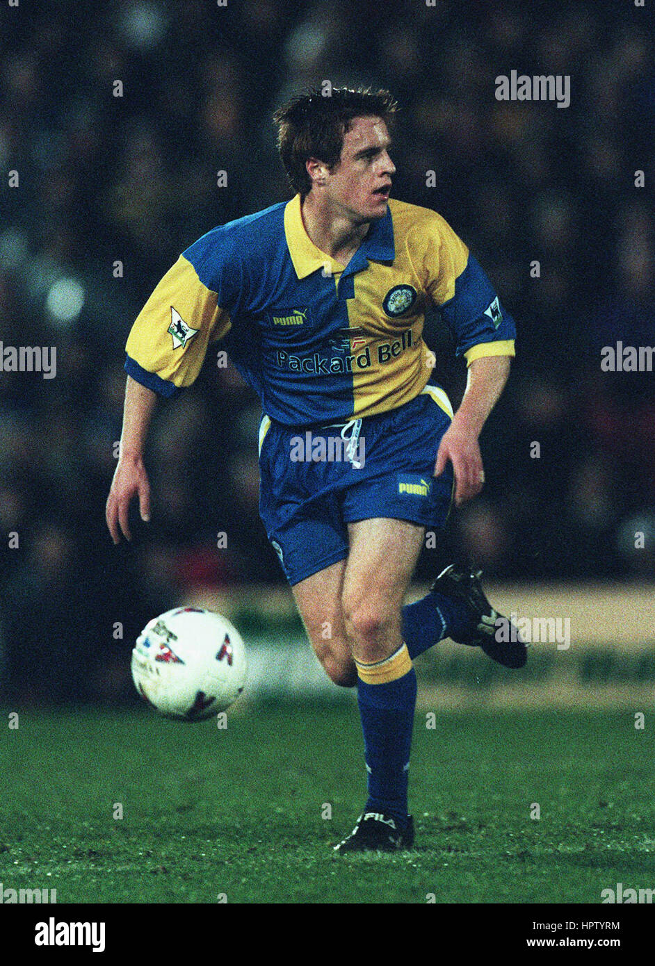 HARRY KEWELL LEEDS UNITED FC 20 January 1998 Stock Photo - Alamy