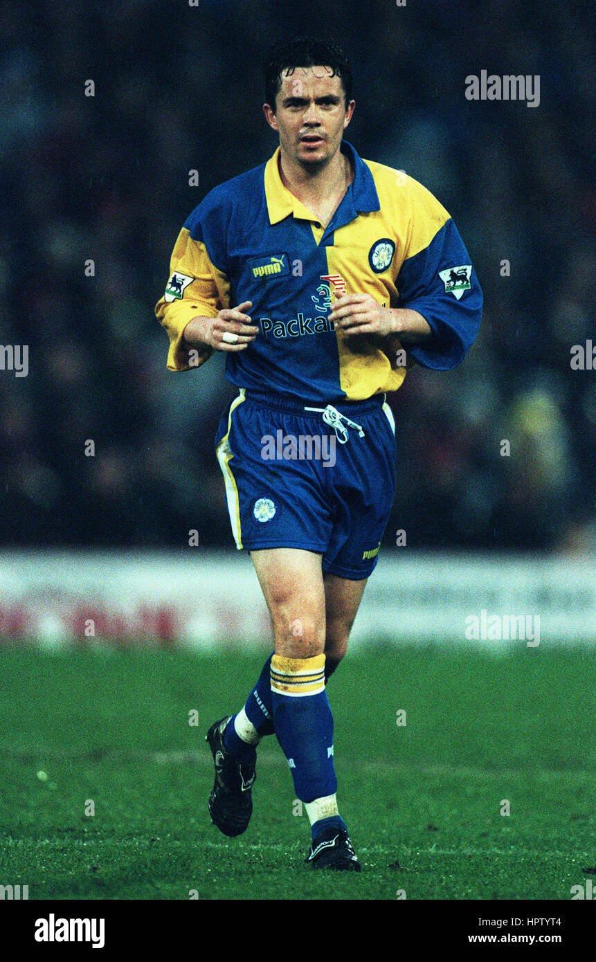 Gary kelly leeds united fc hi-res stock photography and images - Alamy