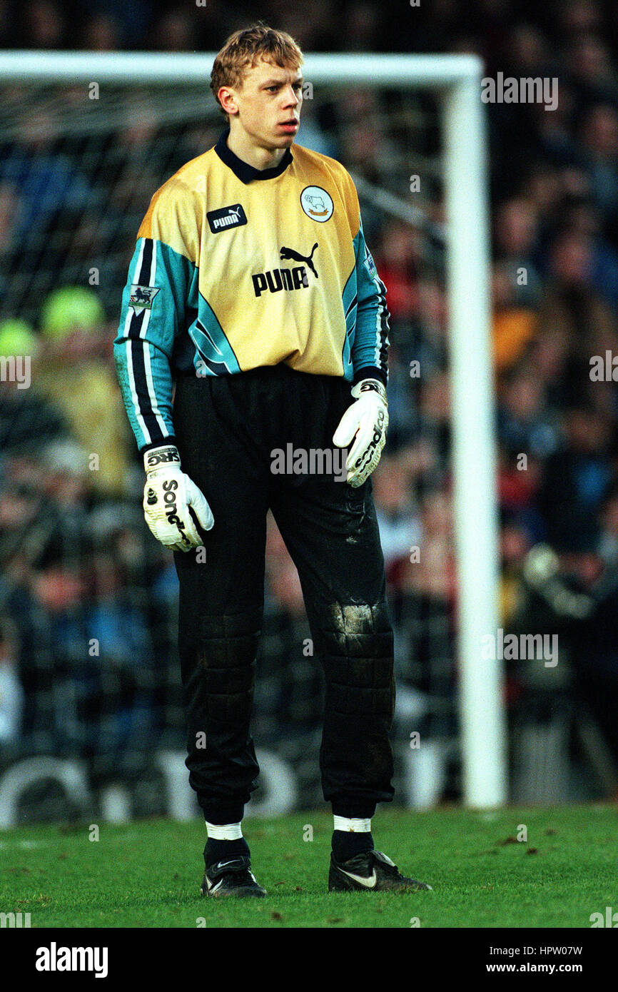 Mart poom hi-res stock photography and images - Alamy