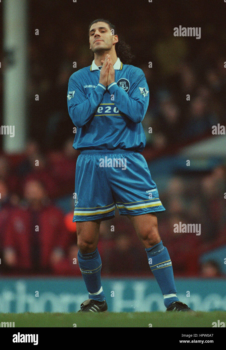 Madar everton hi-res stock photography and images - Alamy