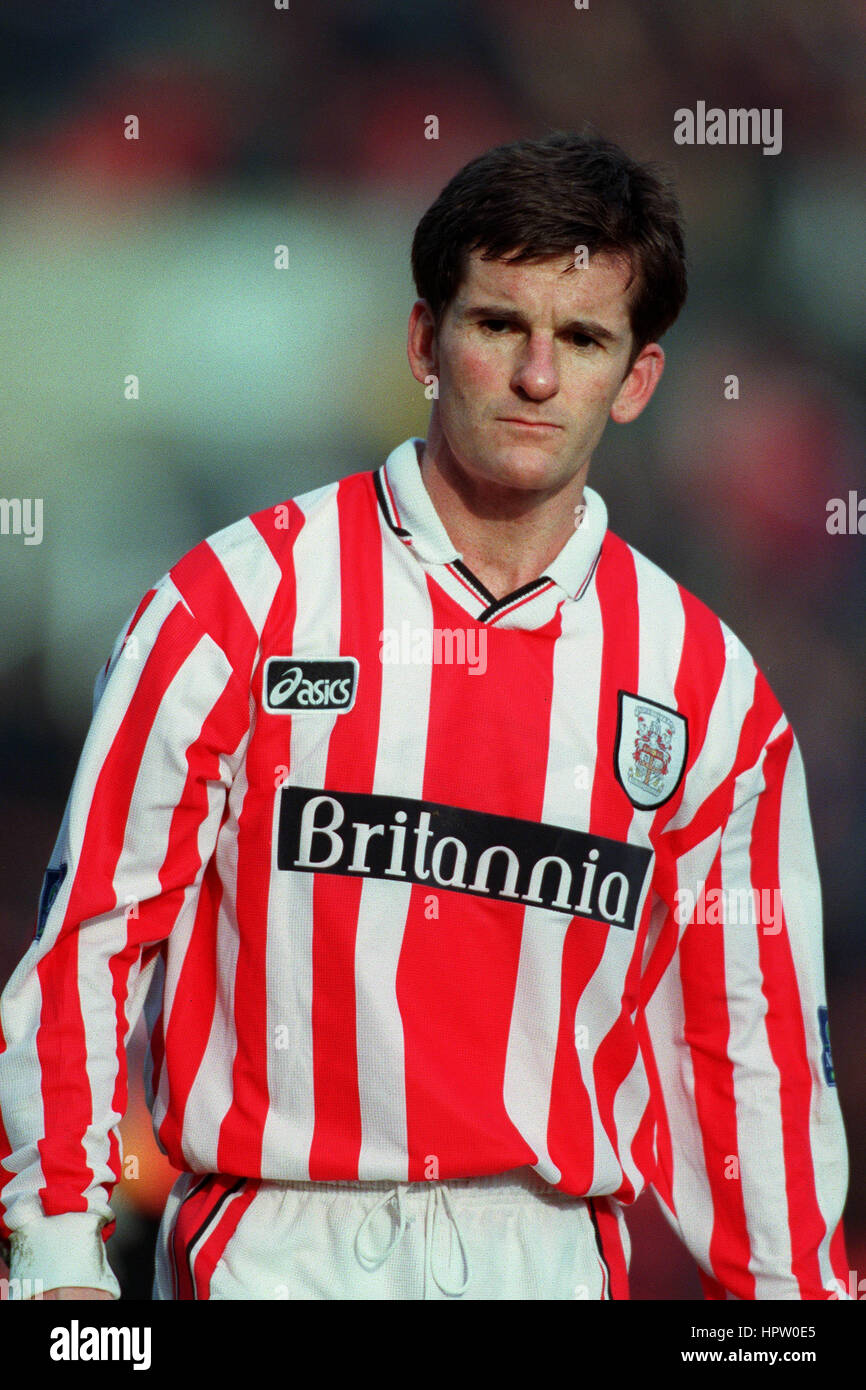 Tosh mckinlay hi-res stock photography and images - Alamy