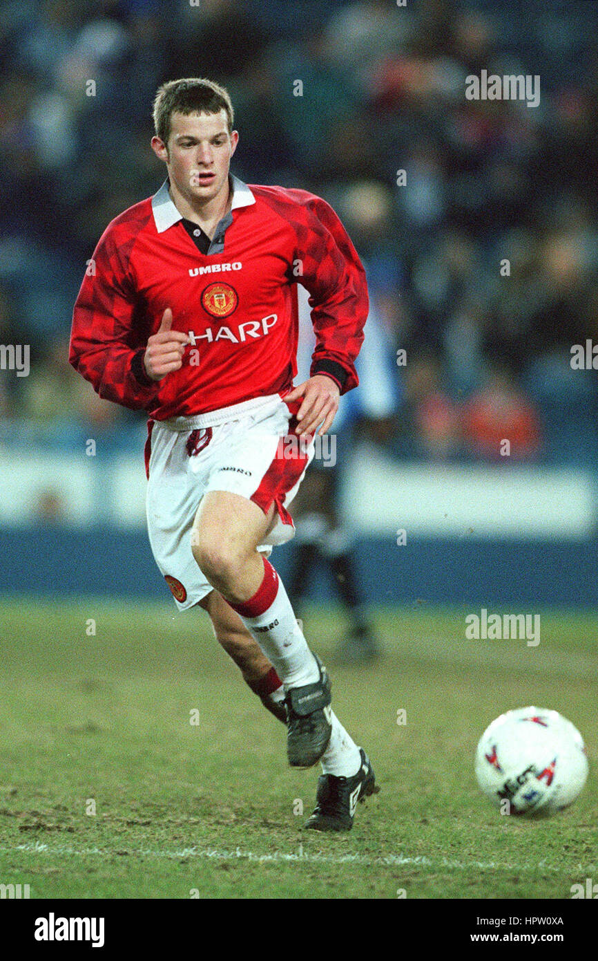 MICHAEL TWISS MANCHESTER UNITED FC 12 February 1998 Stock Photo - Alamy