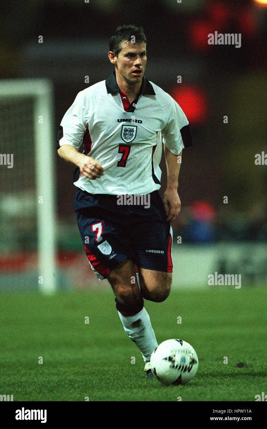 ROBERT LEE ENGLAND & NEWCASTLE UNITED FC 12 February 1998 Stock Photo ...