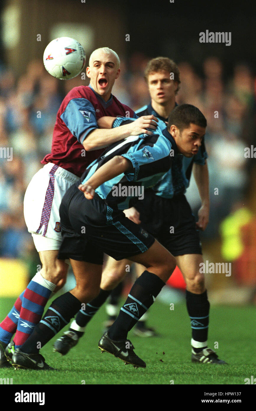 MARCUS HALL & MARK DRAPER ASTON VILLA V COVENTRY CITY 14 February 1998 ...