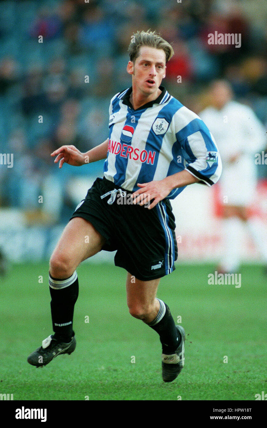 GRAHAM HYDE SHEFFIELD WEDNESDAY FC 23 February 1998 Stock Photo - Alamy