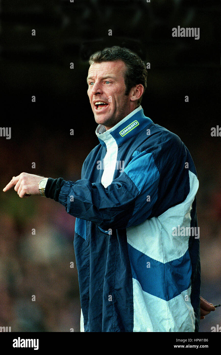 Graham rix hi-res stock photography and images - Alamy