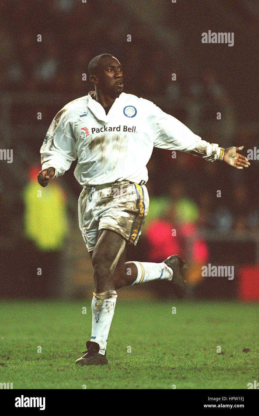 JIMMY FLOYD HASSELBAINK LEEDS UNITED FC 23 February 1998 Stock Photo ...