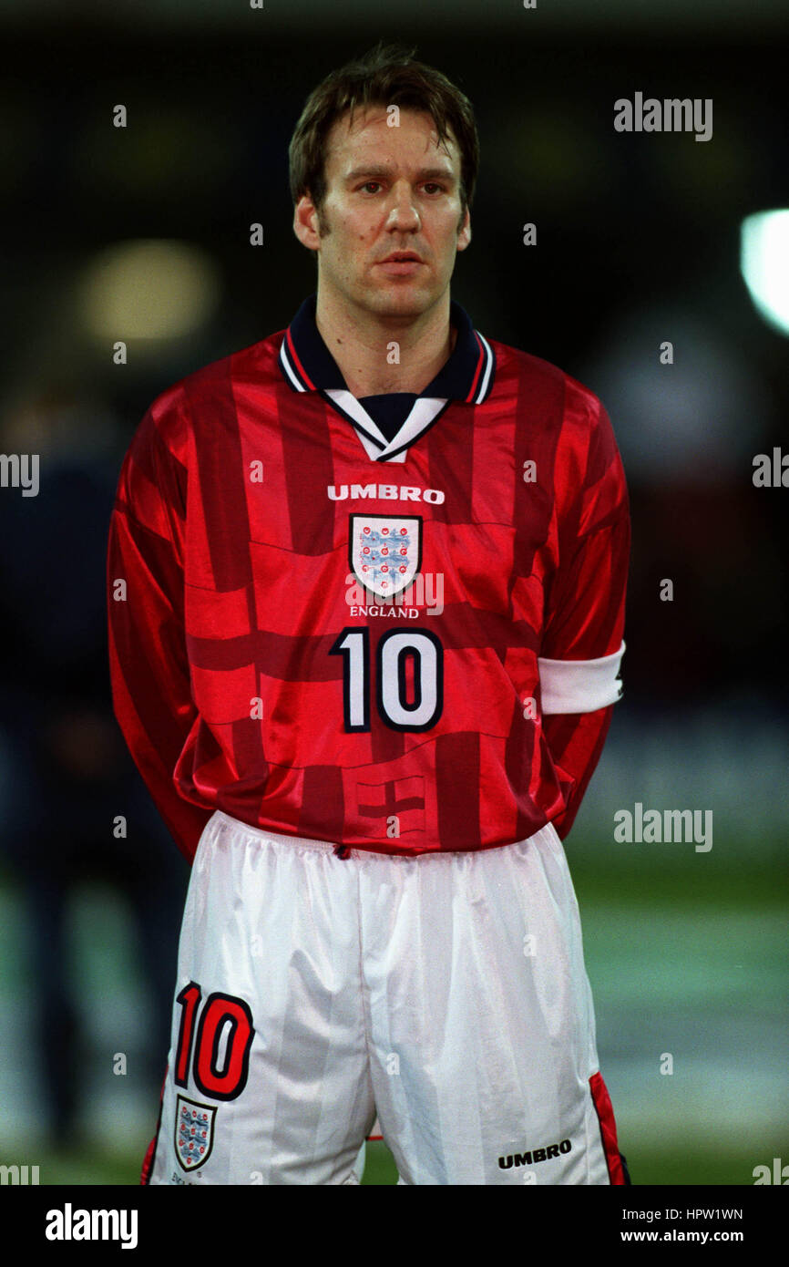 Paul Merson 1998 High Resolution Stock Photography and Images - Alamy