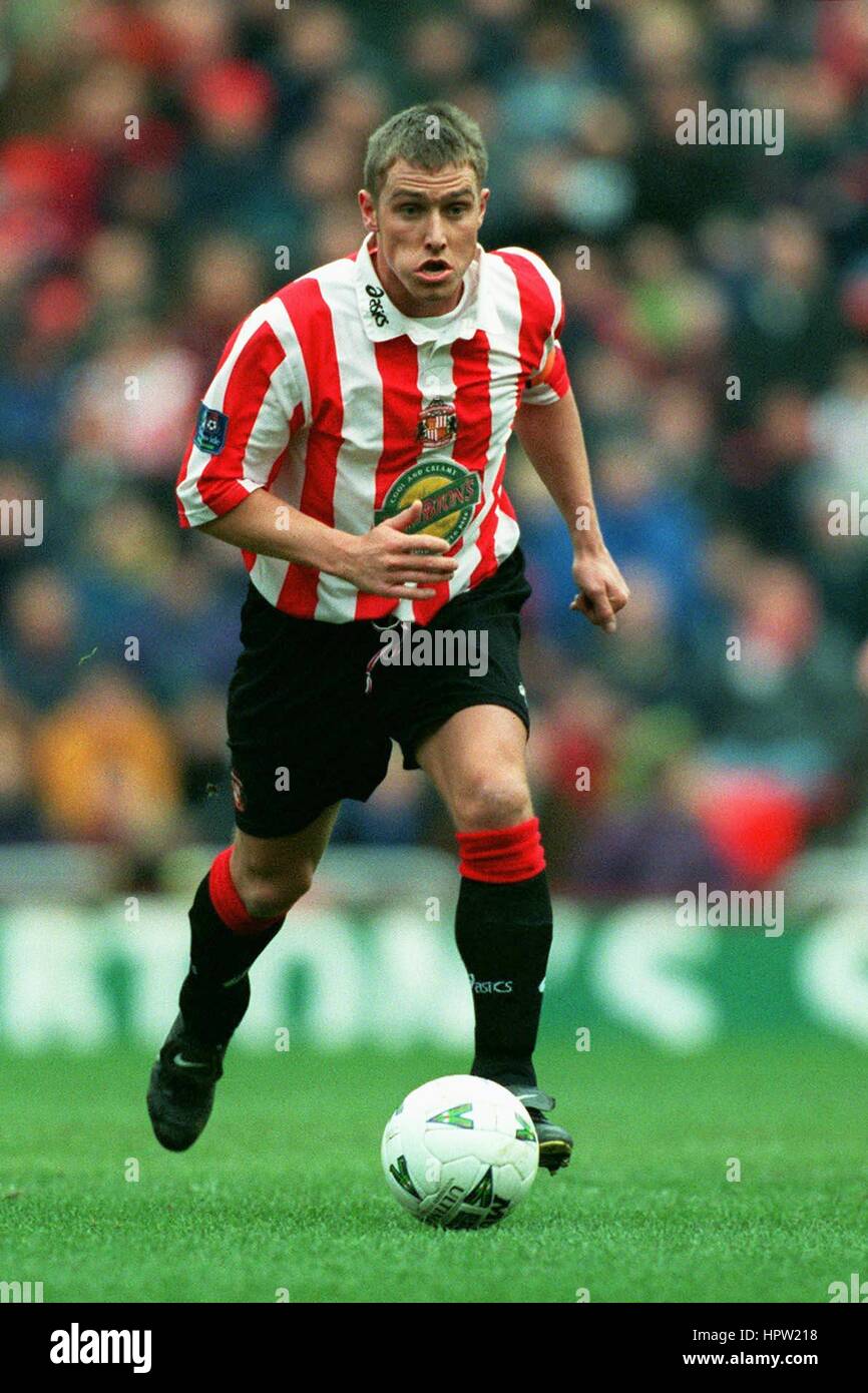 LEE CLARK SUNDERLAND FC 06 March 1998 Stock Photo - Alamy