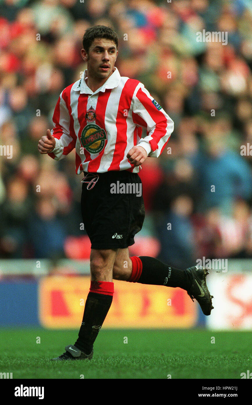 KEVIN PHILLIPS . SUNDERLAND FC 06 March 1998 Stock Photo - Alamy