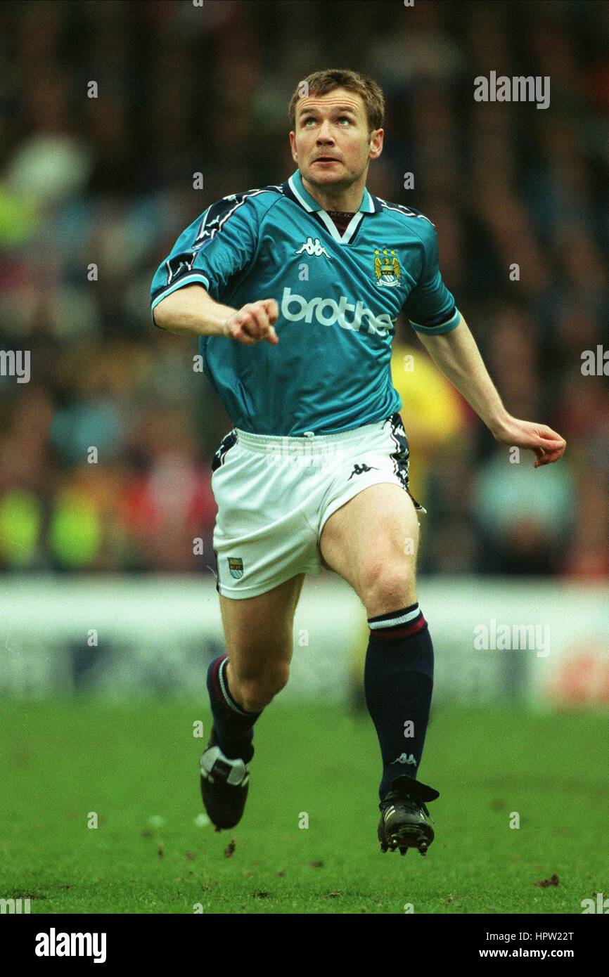 Craig russell hi-res stock photography and images - Alamy